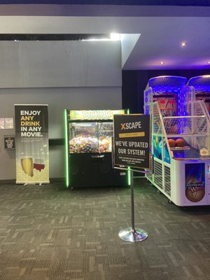 CINEPLEX CINEMAS HAMILTON MOUNTAIN - Updated January 2025 - 36 Photos ...