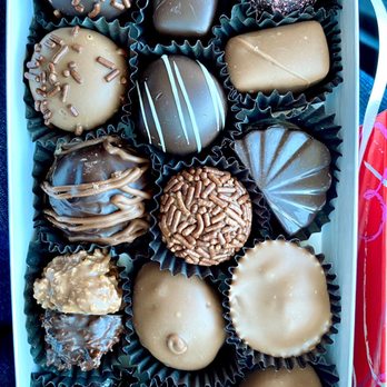 RHEB’S CANDIES - Updated January 2026 - 66 Photos & 90 Reviews - 3352 ...