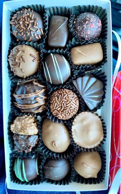 RHEB’S CANDIES - Updated January 2026 - 66 Photos & 90 Reviews - 3352 ...