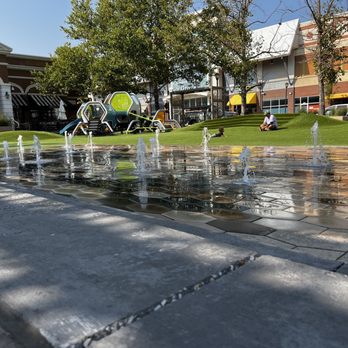 ZONA ROSA - Updated October 2025 - 65 Photos & 83 Reviews - 8640 N ...