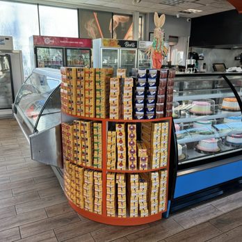 RICOMINI BAKERY - Updated October 2025 - 65 Photos & 53 Reviews ...