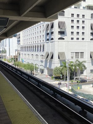 METRORAIL STATION BRICKELL - Updated August 2025 - 10 Photos - 1001 SW ...