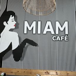 MIAM CAFE - Updated December 2025 - 139 Photos & 72 Reviews - 1040 ...