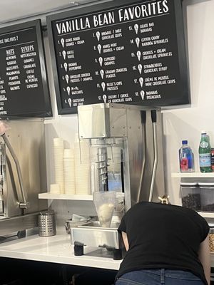 VANILLA BEAN CUSTOM ICE CREAM AND COFFEE - Updated September 2024 - 10 Photos & 12 Reviews - 102 ...