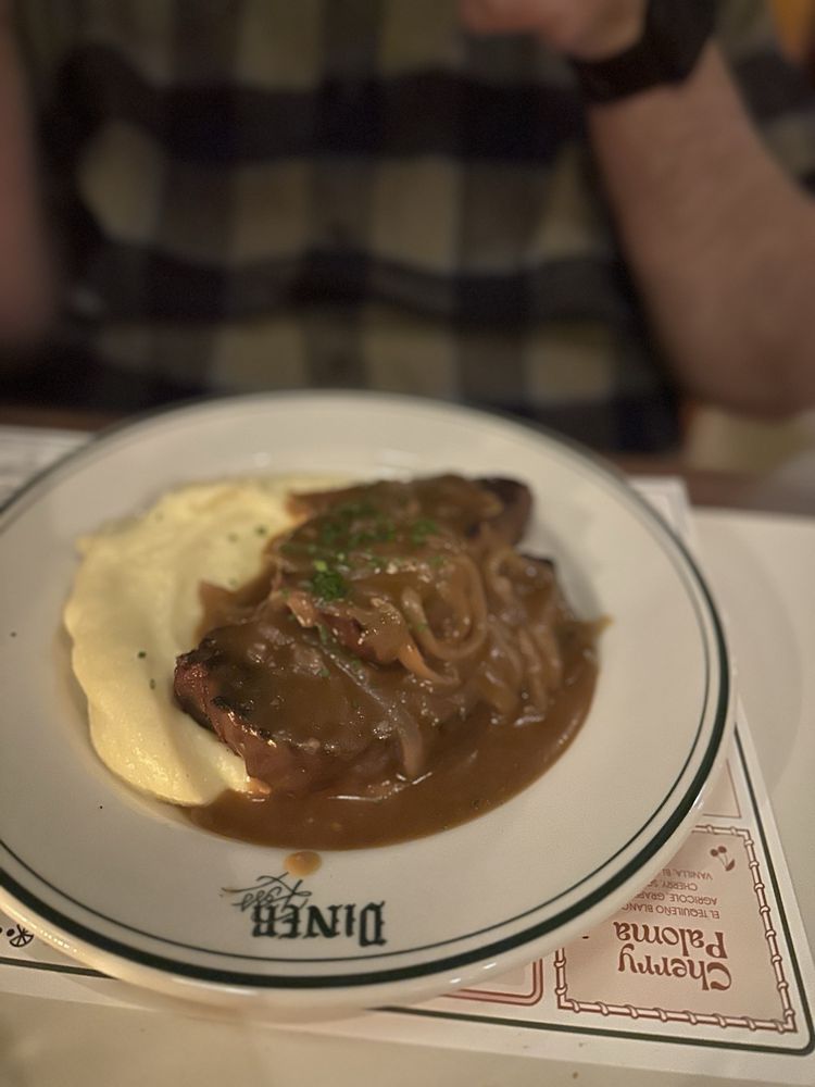 DINER ROSS STEAKHOUSE - Updated October 2025 - 402 Photos & 100 Reviews ...