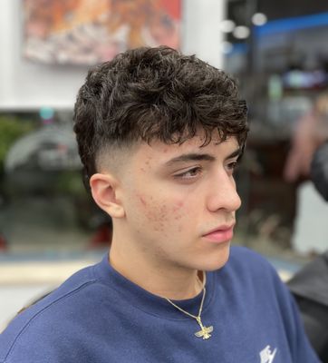 KING HAIR DESIGN - Updated September 2025 - 18 Photos & 14 Reviews ...