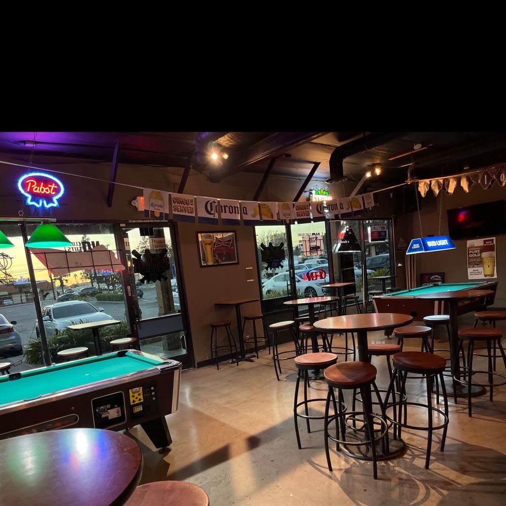 3RD BASE SPORTS BAR - Updated December 2025 - 27 Photos & 52 Reviews ...