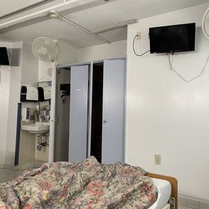 LONG ISLAND CARE CENTER - Updated December 2025 - 17 Reviews - 144-61 ...