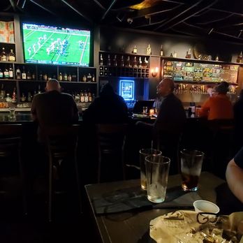 2TWENTY2 TAVERN - Updated February 2025 - 174 Photos & 182 Reviews ...