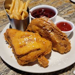 ATLANTIS PURPLE PARROT - Updated June 2025 - 485 Photos & 303 Reviews ...