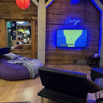 MATT’S BASEMENT - Updated January 2026 - 56 Photos & 30 Reviews - 413 ...