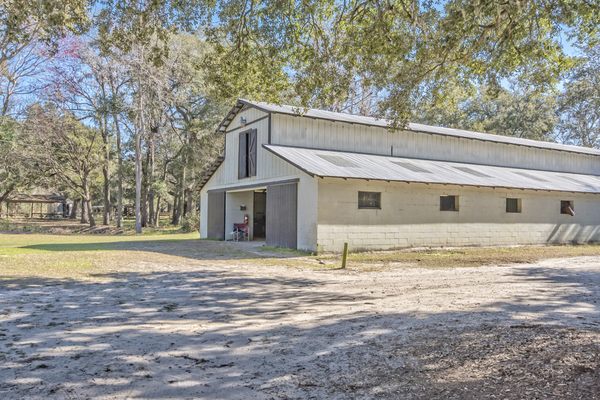 MIDDLETON EQUESTRIAN CENTER - Updated December 2025 - 18 Photos - 4280 ...