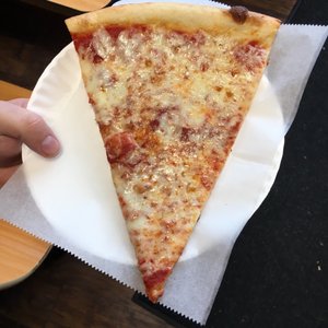 FREDDY’S PIZZERIA - 47 Photos & 95 Reviews - Pizza - 1266 150th St ...