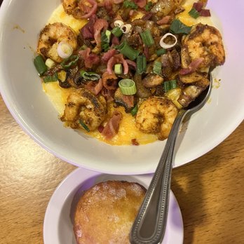 FRANK’S FAMOUS CHICKEN & WAFFLES - Updated December 2025 - 575 Photos ...