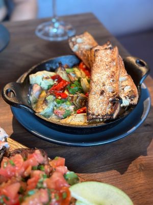 POSTINO PARK PLACE - 1285 Photos & 685 Reviews - 2981 Michelson Dr ...