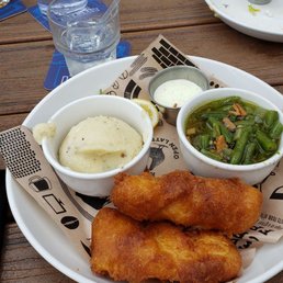 FLIPS PATIO GRILL - Updated January 2026 - 249 Photos & 367 Reviews ...