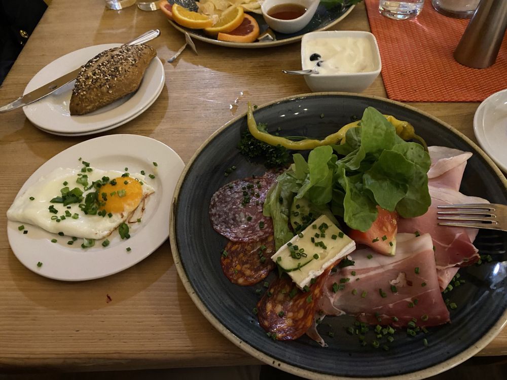 SISSI’S KAFFEEHAUS - Updated August 2024 - 26 Photos & 46 Reviews ...