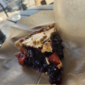 REPUBLIC OF PIE - 2430 Photos & 2174 Reviews - 11118 Magnolia Blvd ...
