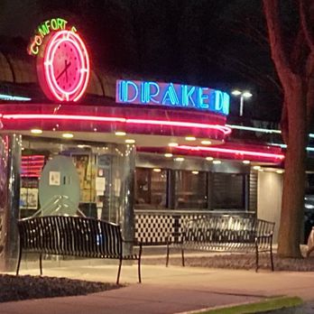 DRAKE DINER - Updated October 2025 - 234 Photos & 320 Reviews - 1111 ...