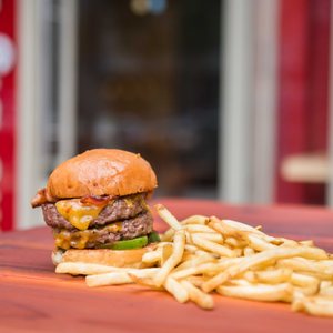 LITTLE BIG BURGER - 150 Photos & 294 Reviews - 1404 Orchard St, Eugene ...
