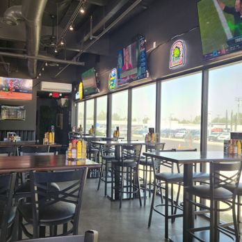 HENRY’S BAR & GRILL - Updated February 2025 - 163 Photos & 158 Reviews ...