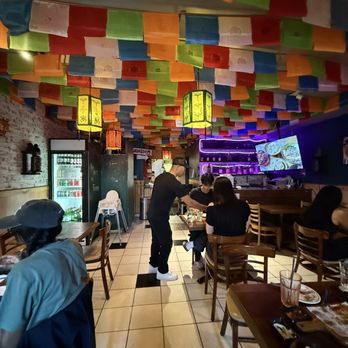 MOMO GHAR - Updated January 2026 - 137 Photos & 41 Reviews - 568 ...