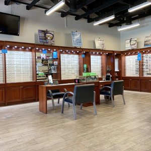 KAISER PERMANENTE OPTOMETRY - 12 Photos & 23 Reviews - 9400 E Rosecrans ...