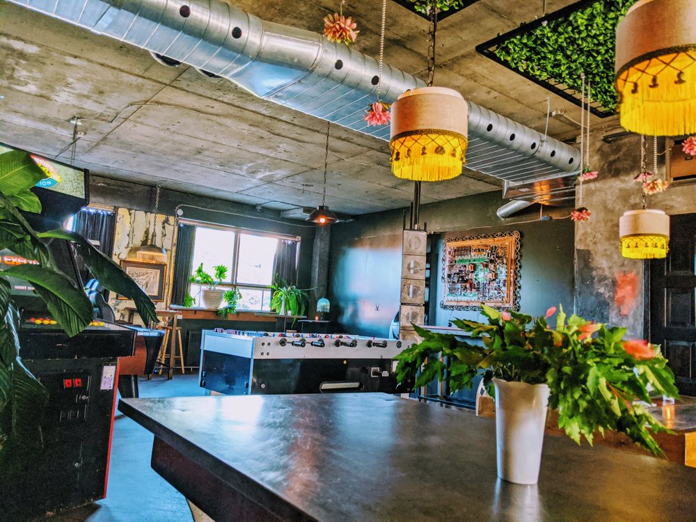 BLOCKHAUS - Updated October 2024 - 12 Photos - 3328 Rue Ontario E ...