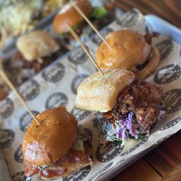 PDX SLIDERS - Updated April 2025 - 897 Photos & 1245 Reviews - 1605 SE ...