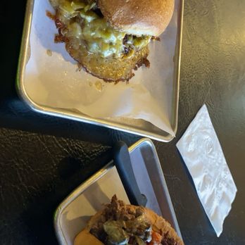 FUEGO BURGER - Updated May 2024 - 250 Photos & 377 Reviews - 4400 ...