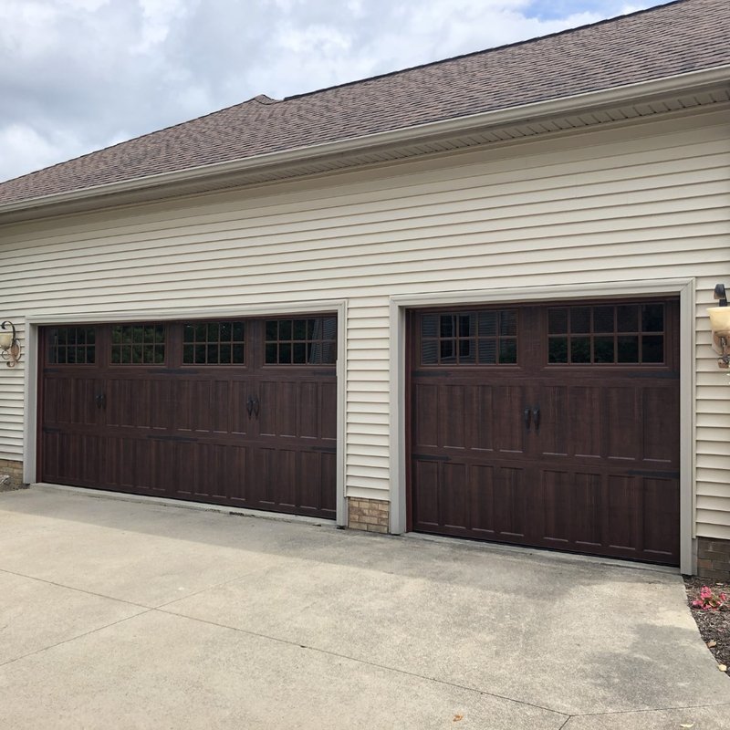 CASTLE GARAGE DOORS - Updated April 2025 - 33 Photos - 61 S Seiberling ...