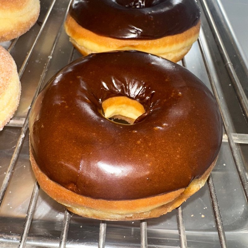 DANNYS DONUT SHOP - Updated December 2025 - 86 Photos & 58 Reviews ...