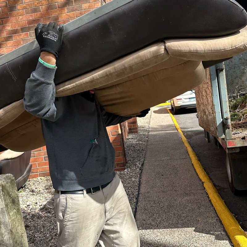 JUNK BEAR - Updated June 2024 - 42 Photos - 102 Old Turnpike Rd ...