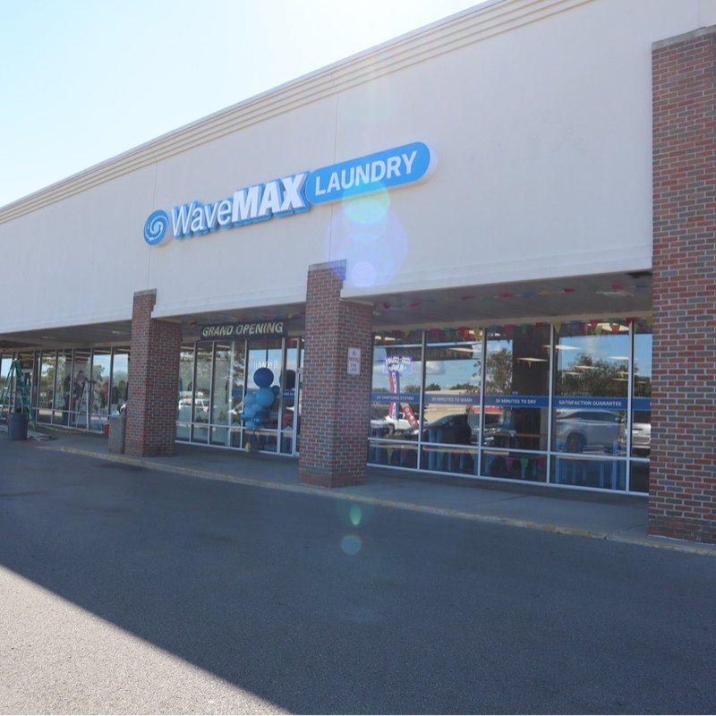 WAVEMAX LAUNDRY - Updated July 2024 - 10 Photos - 8449 Colerain Ave ...