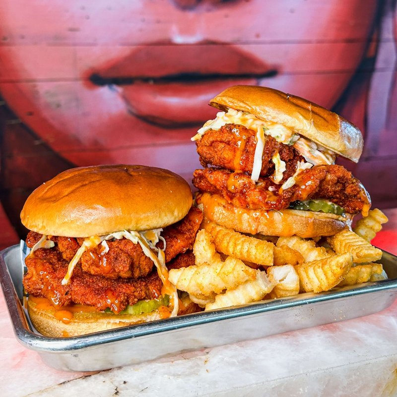 HOUSTON TX HOT CHICKEN - Updated May 2025 - 321 Photos & 233 Reviews ...