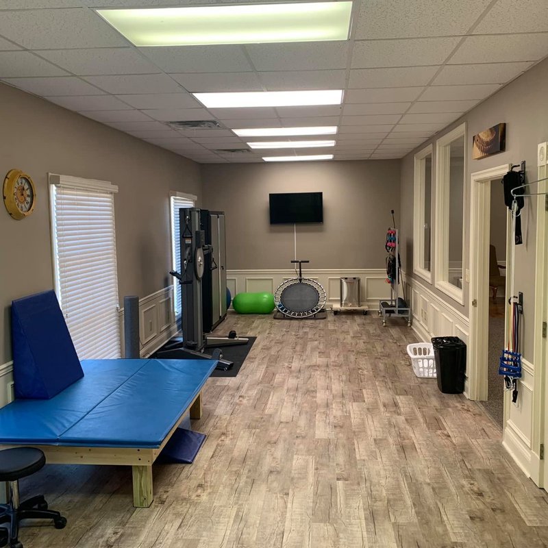 REVIVE PHYSICAL THERAPY - Updated August 2025 - 3549 Bluecutt Rd ...