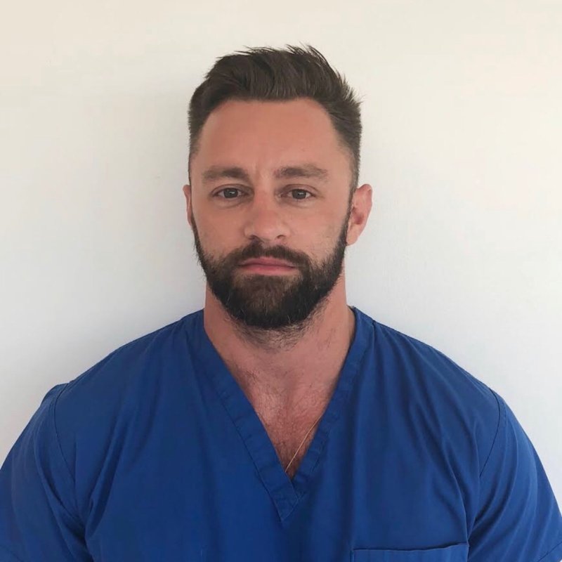 DEACON FARRELL MD - Updated September 2024 - 150 N Robertson Blvd ...