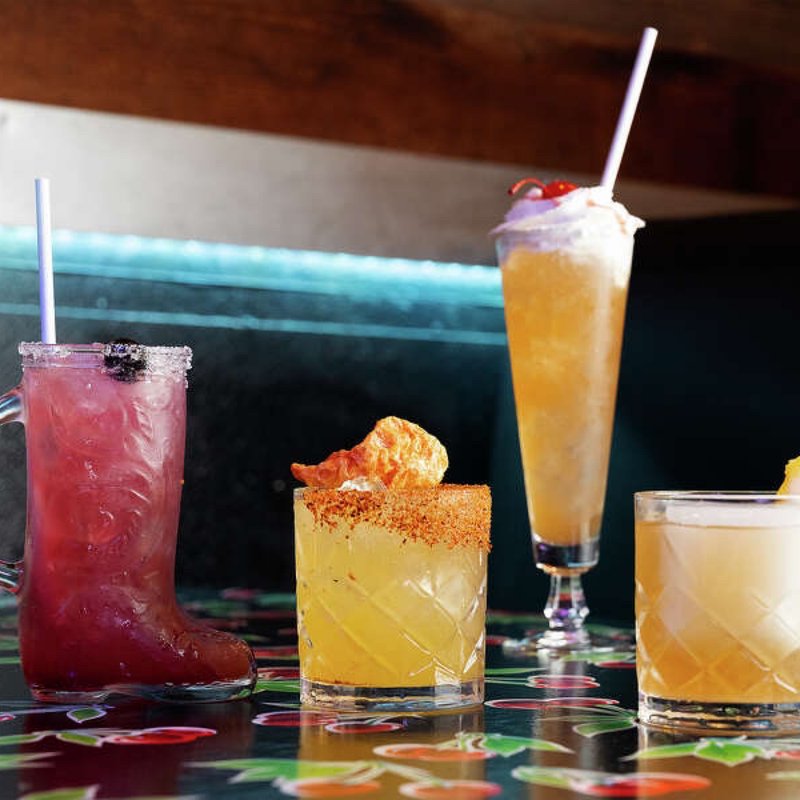 EMMY’S SPAGHETTI SHACK - Updated July 2024 - 876 Photos & 801 Reviews ...