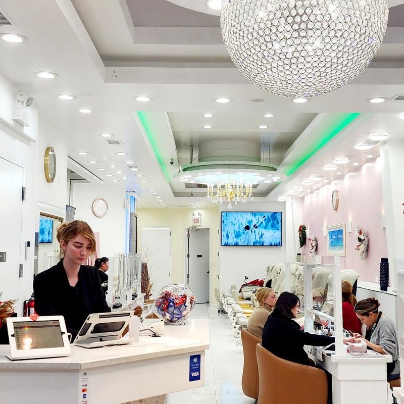 NAILÀCARTE - RIVER NORTH - Updated October 2025 - 124 Photos & 71 ...