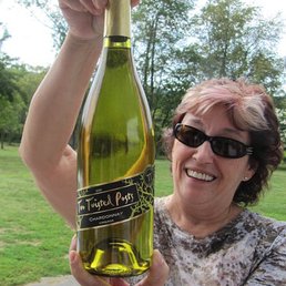 TWO TWISTED POSTS WINERY - Updated August 2025 - 128 Photos & 79 ...