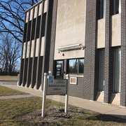 COURTS PLUS - Updated November 2025 - 52 Photos & 35 Reviews - 186 S ...