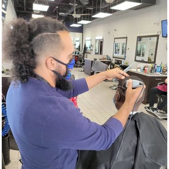 CARLOS AARON BARBER - 28 Photos & 10 Reviews - 10420 Decatur Blvd, Las ...