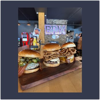 BRICK’S DOWNTOWN BAR & GRILL - Updated November 2024 - 84 Photos & 66 ...