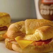 BEVERAGE CASTLE - Updated February 2025 - 605 Charlotte Rd, Auburndale ...