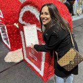 APPLE QUEENS CENTER - Updated December 2025 - 51 Photos & 186 Reviews ...