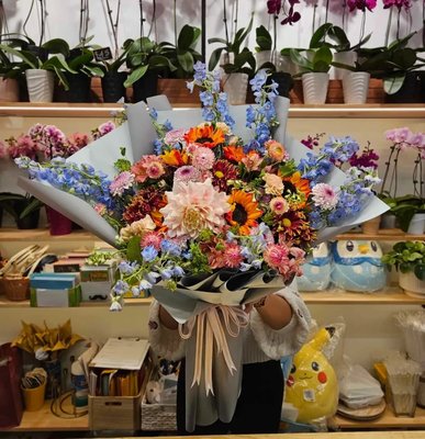 CYMNOW FLOWERS - Updated July 2024 - 153 Photos & 35 Reviews - 6757 ...