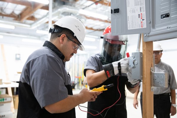 UEI COLLEGE - GARDEN GROVE - Updated January 2026 - 71 Photos & 79 ...