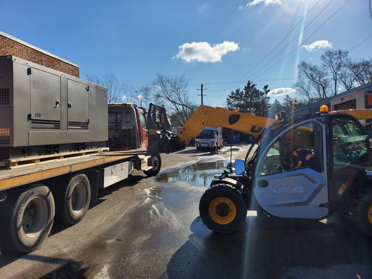 Chicago Generators - Updated July 2025 - 402 Photos - 460 W 3rd St ...