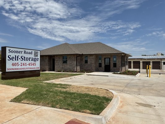 SOONER ROAD SELF STORAGE - Updated November 2024 - 14500 S Sooner Rd ...