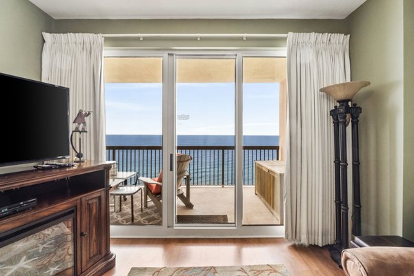 JENNIFER ETHRIDGE - COMPASS - Updated May 2024 - Contact Agent - 2048 W ...